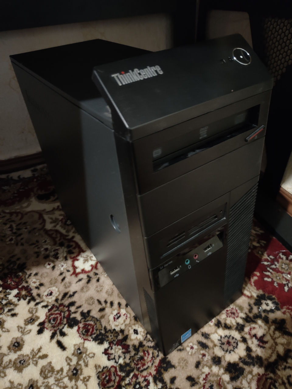 Офисный компьютер Lenovo