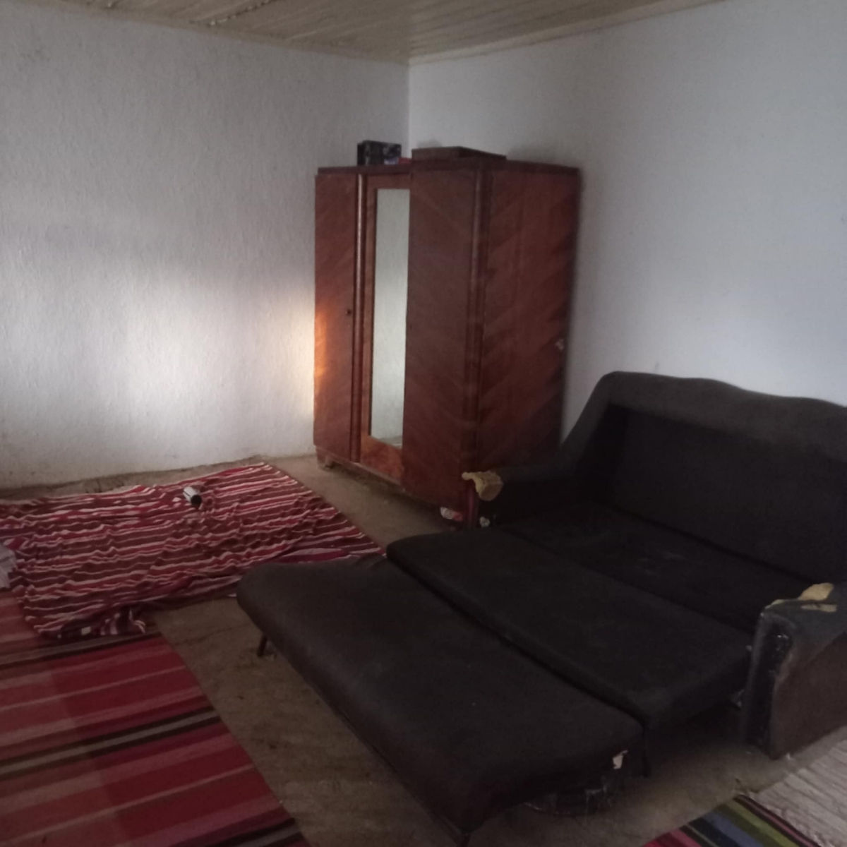 Se vinde casă în Mereni Aneni Noi