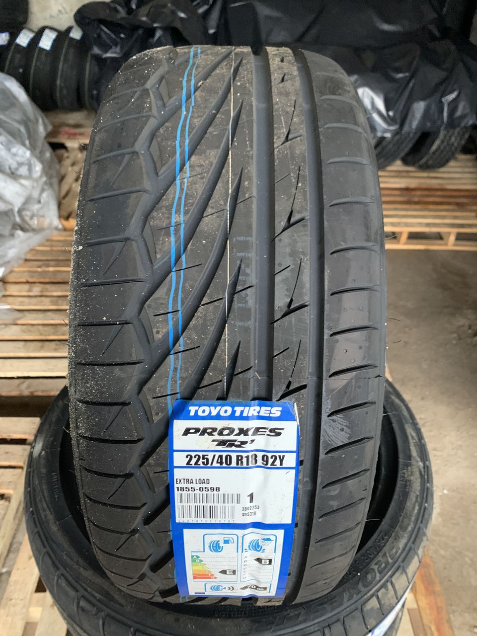 Anvelope Toyo 225/40R18