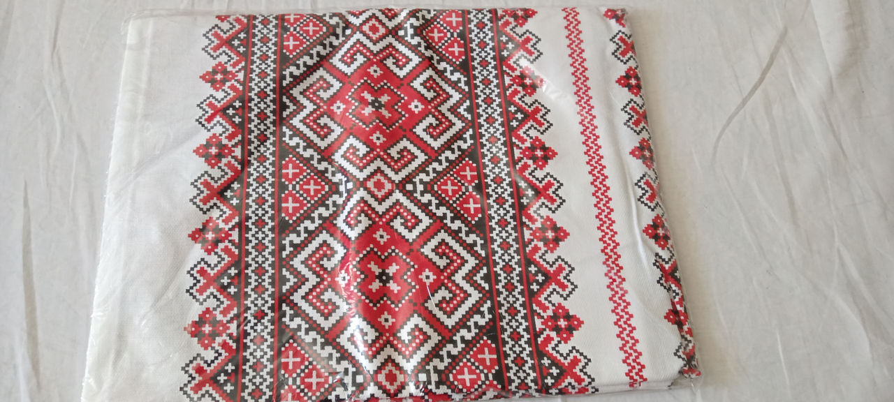 Скатерть в молдавском стиле
