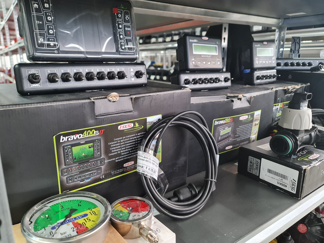 Reparam stropitori, piese