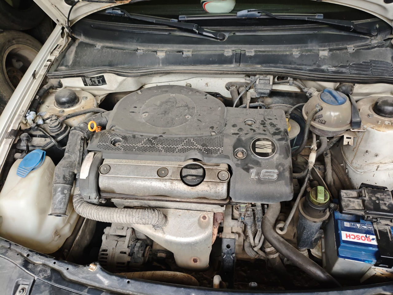 Seat Cordoba an. 2000 cu rulaj 260000 km, Benzină, 1700