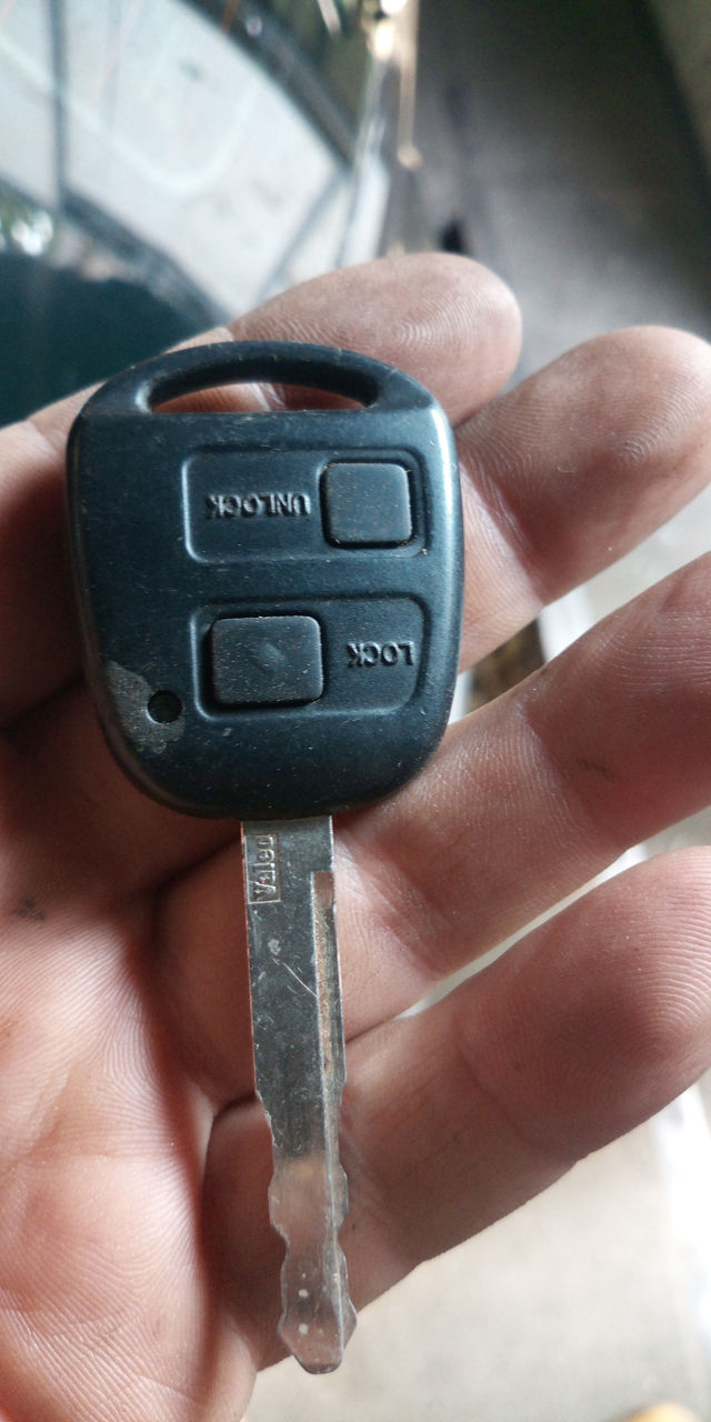 Программирование (привязка) ключей Renault, Nissan, Dacia