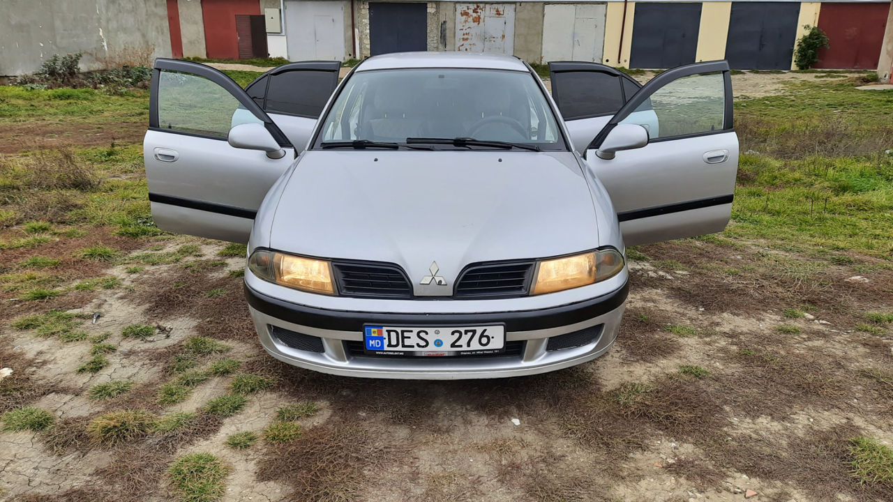 Mitsubishi Carisma
