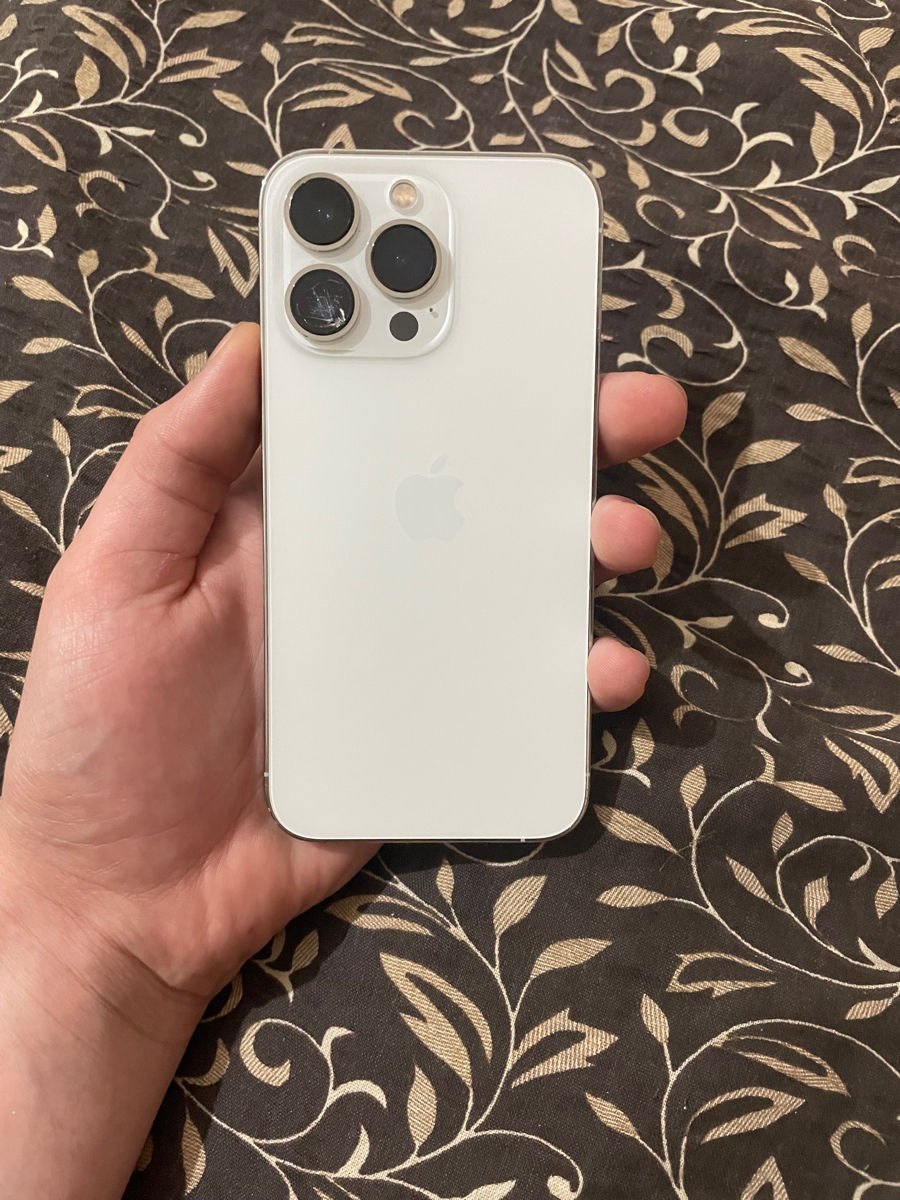 Продам iPhone 13pro