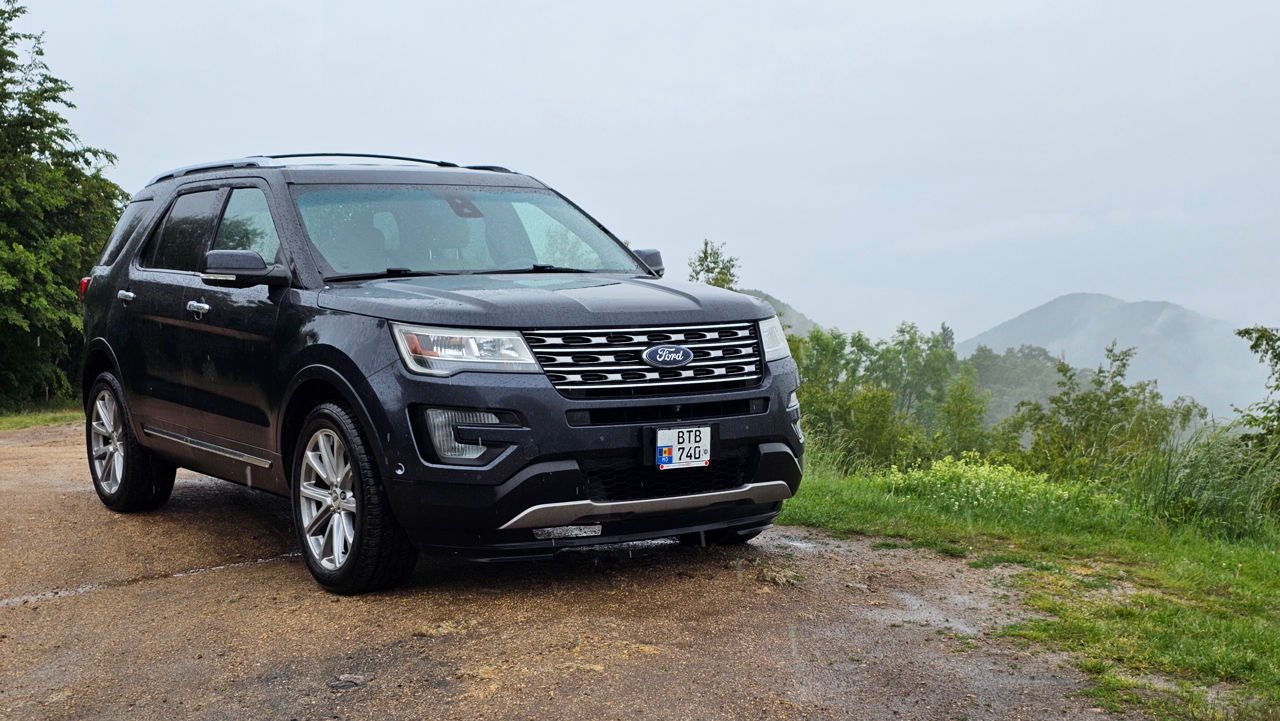 Ford Explorer