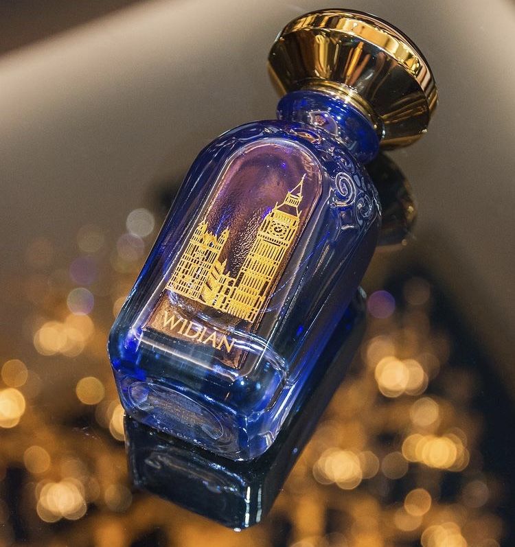 Очень красивый роскошный сногсшибательный парфюм Widian London(оригинал)