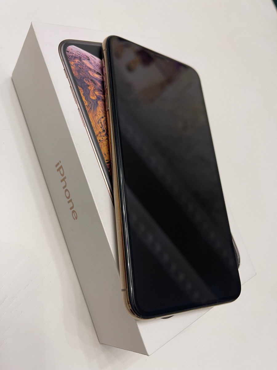 Iphone XSMax Gold 256GB.