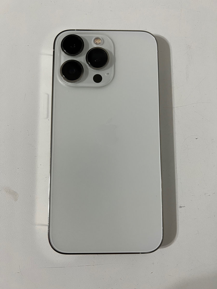 Продаю iPhone 13 Pro white 128gb