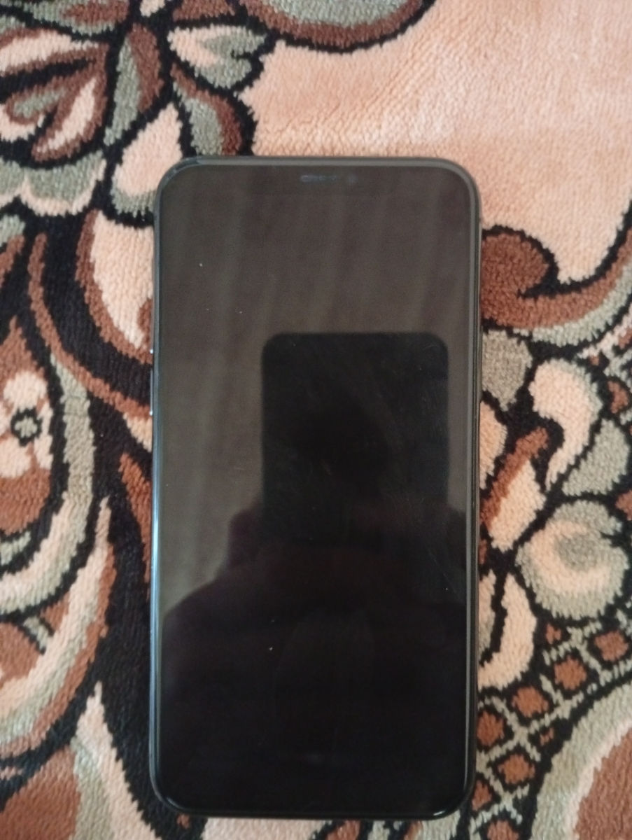 Vand sau schimb iphone 11 pro