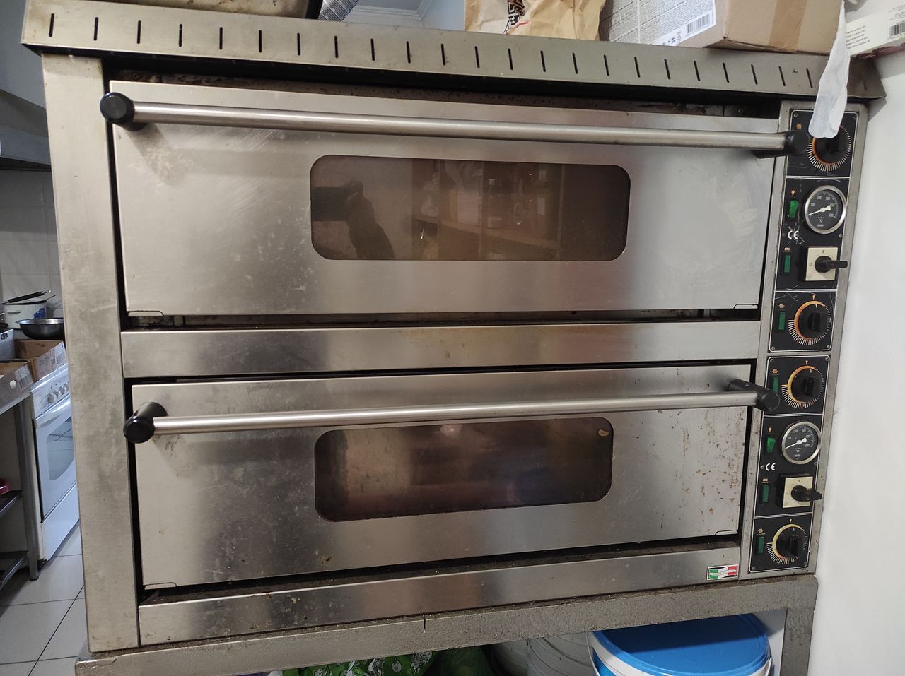 Cuptor electric profesional pentru Pizza italian 6+6