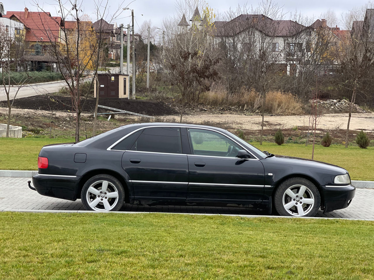 Audi A8