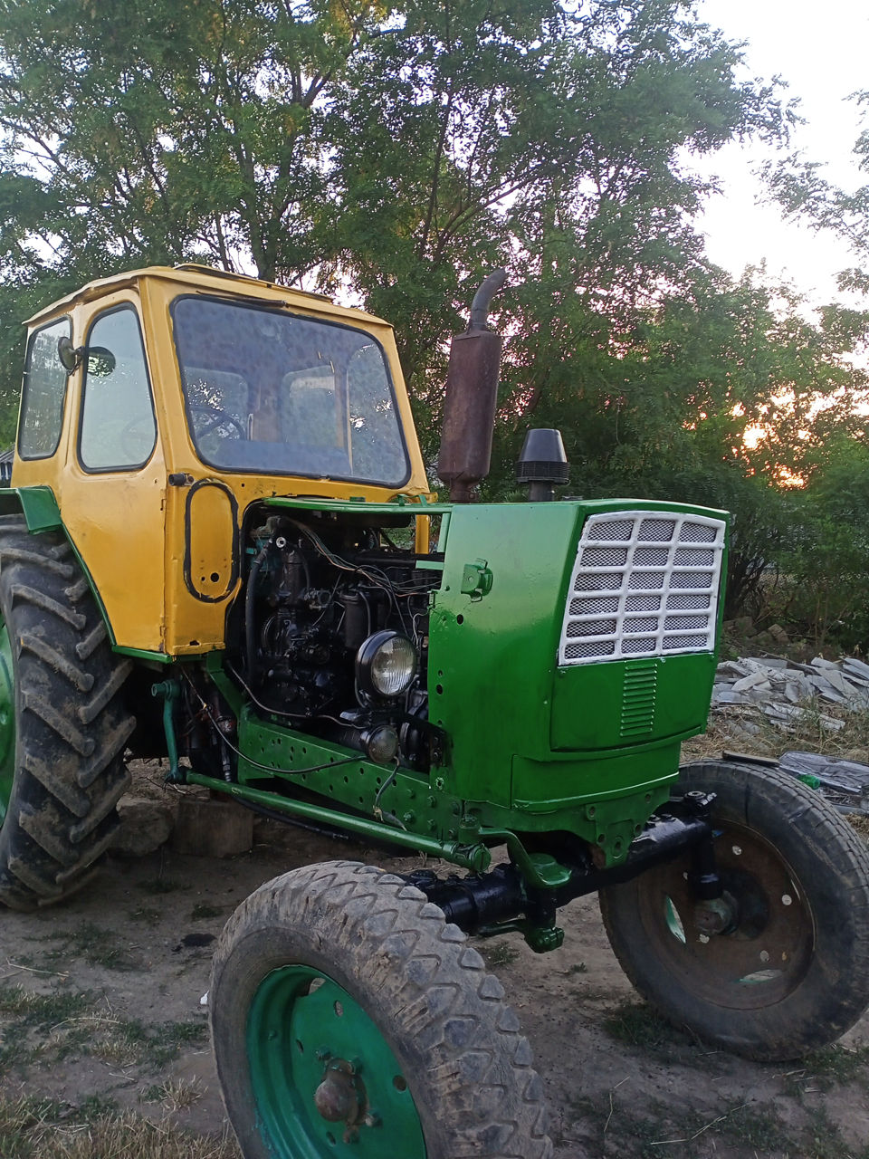 Se vinde tractor Iumz 6