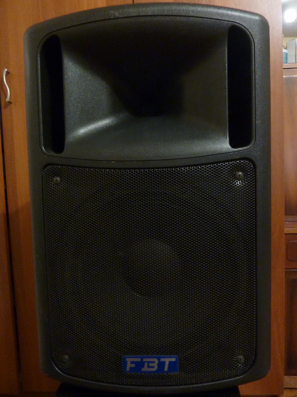 FBT Maxx 4A - Monitor activ 400W. Ideal.