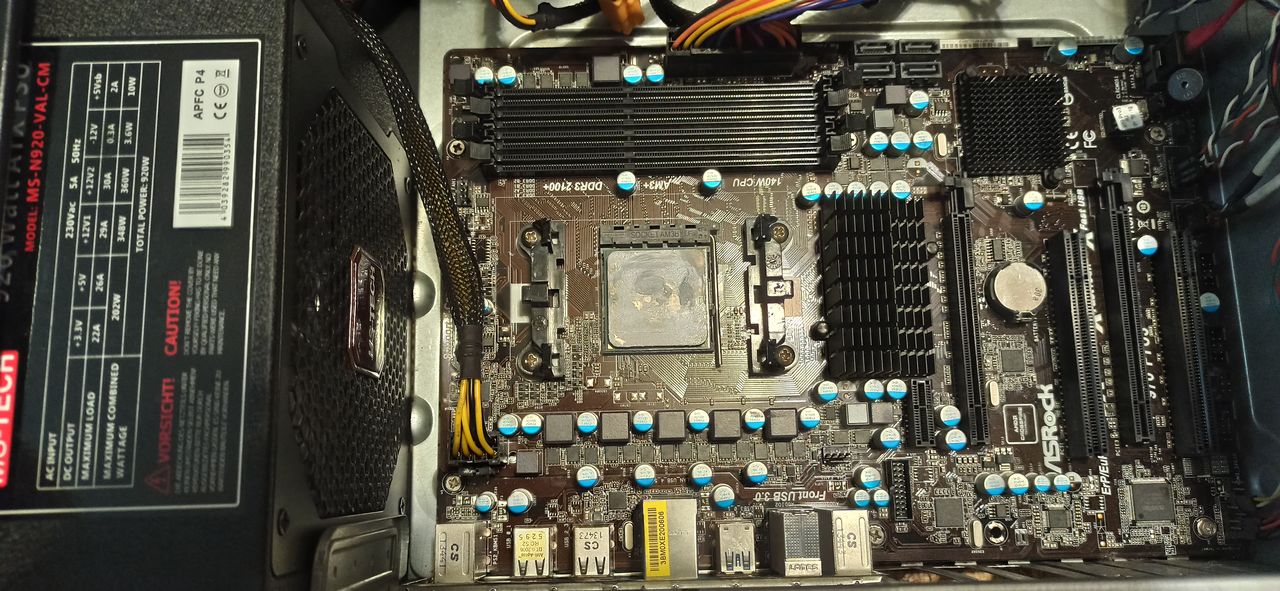 ASRock 970 Pro3 (SLI) / UEFI bios, AM3+ FX 8-Core CPU