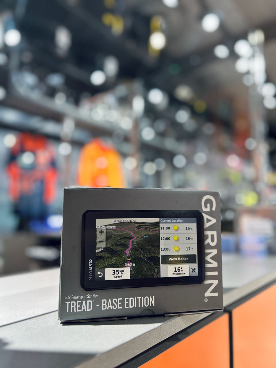 Tread GPS Base Edition by Garmin