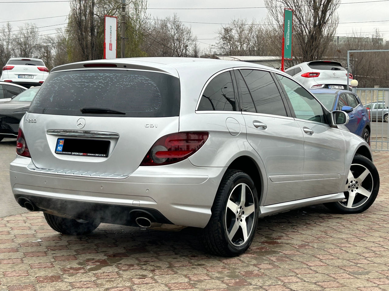 Mercedes R-Class