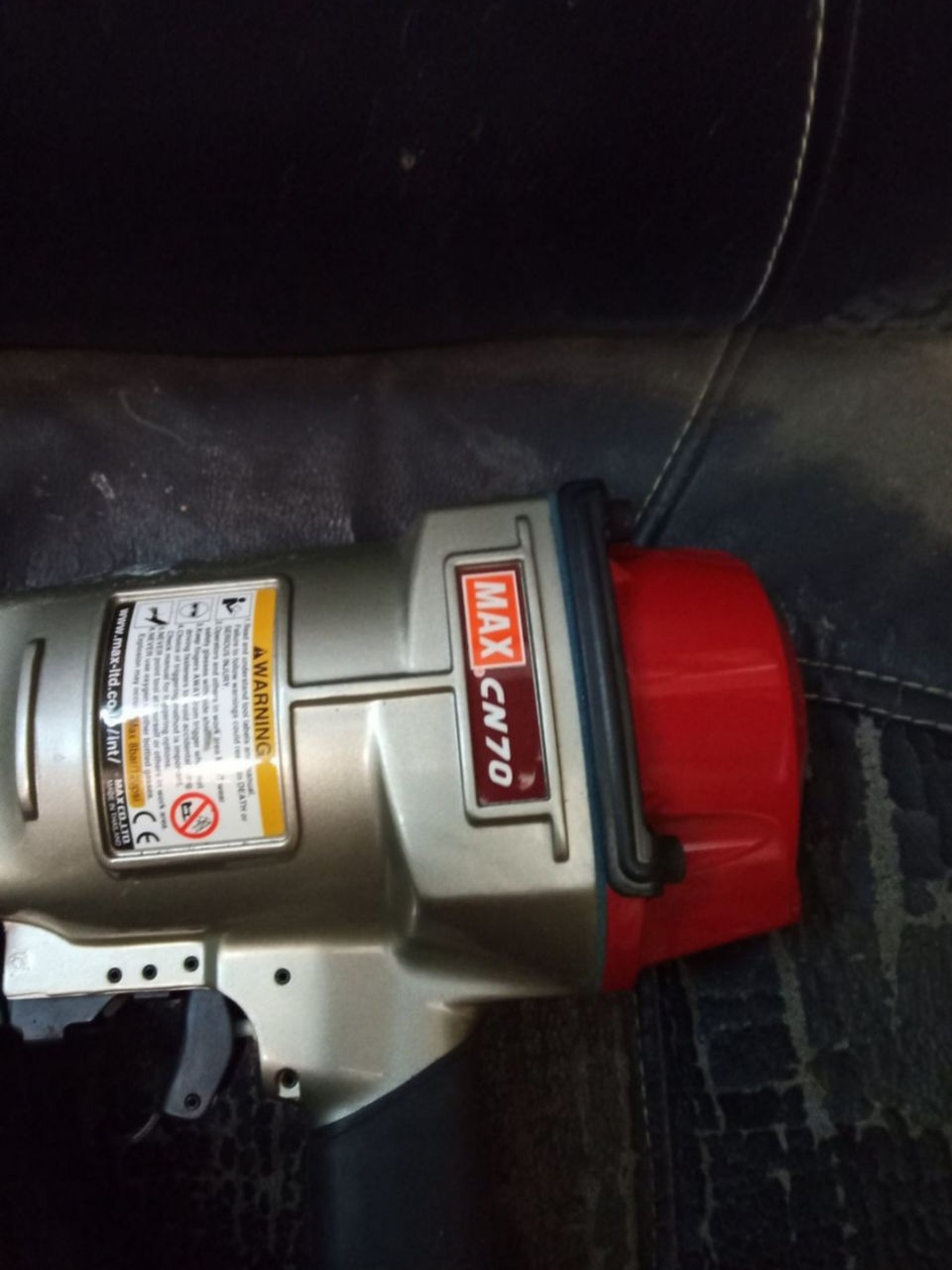 Гвоздезабивной пистолет MAX CN70 (original)