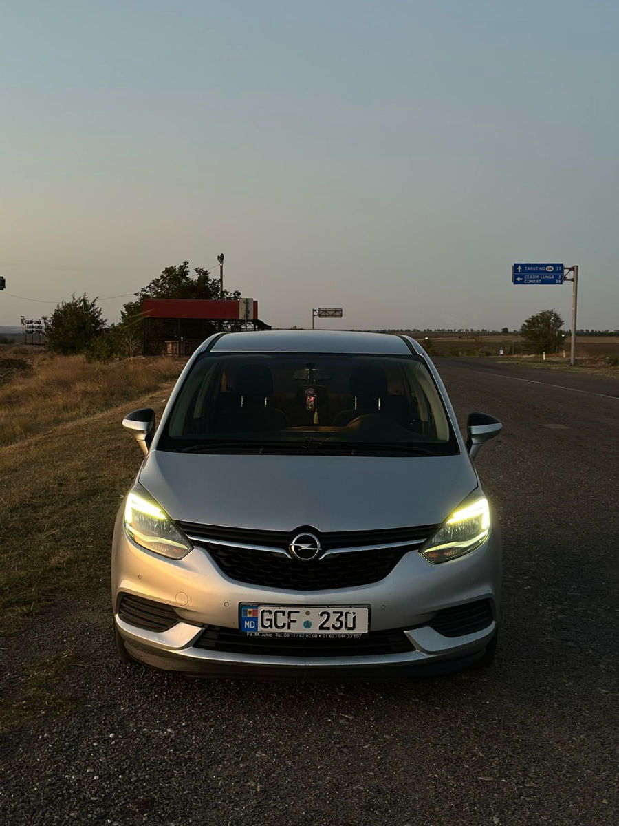 Opel Zafira an. 2016 cu rulaj 210000 km, Diesel, 12400