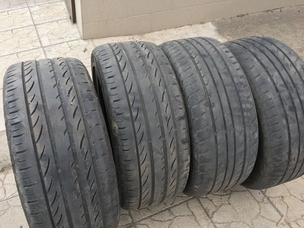 pirelli p zero nero gt 225/45ZR17