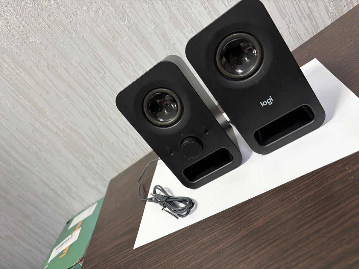Boxe PC Logitech Z150 - Sistem Stereo 2.0 Compact (Negru)