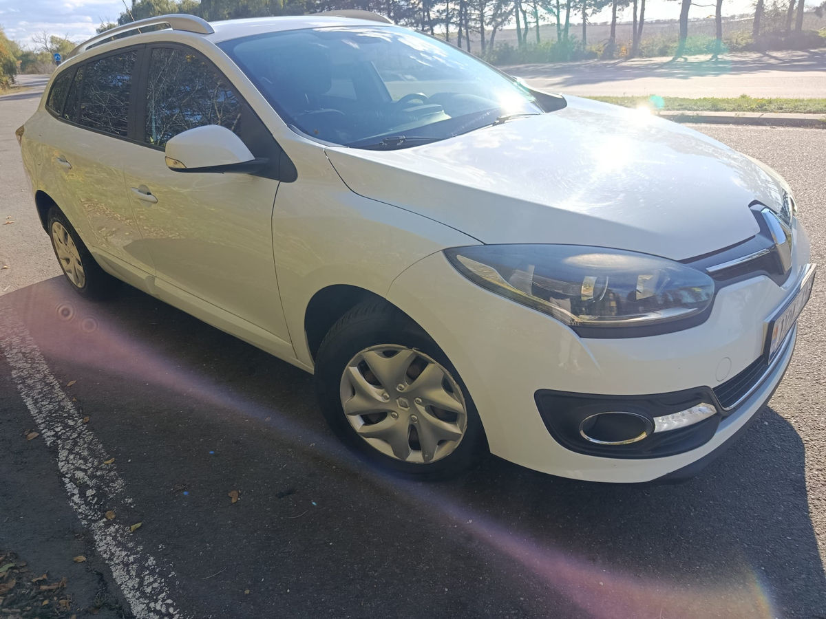 Renault Megane an. 2015 cu rulaj 220000 km, Diesel, 7700