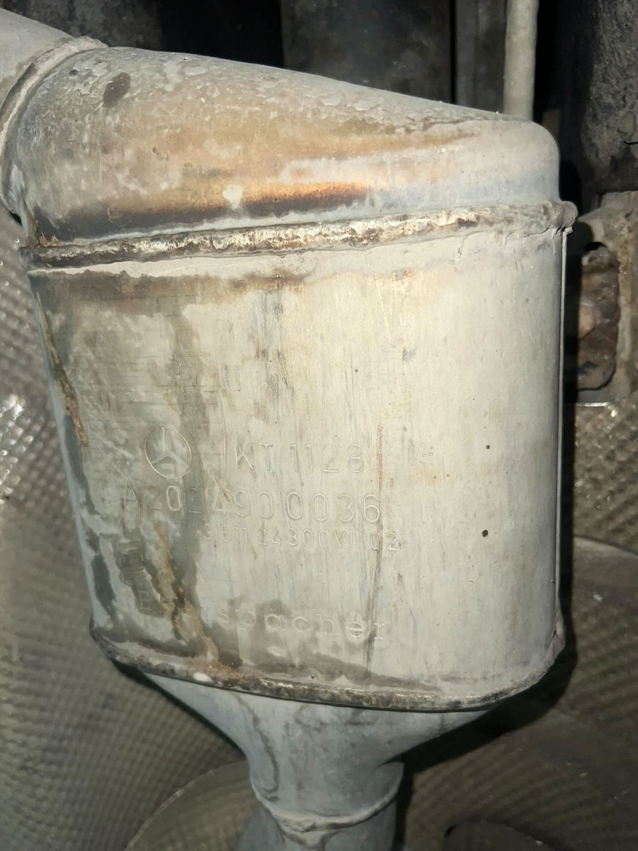 Catalizator Mercedes w211 220