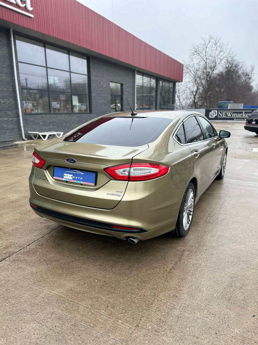 Ford Fusion
