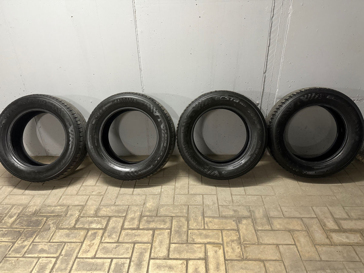 Cauciucuri in stare foarte buna