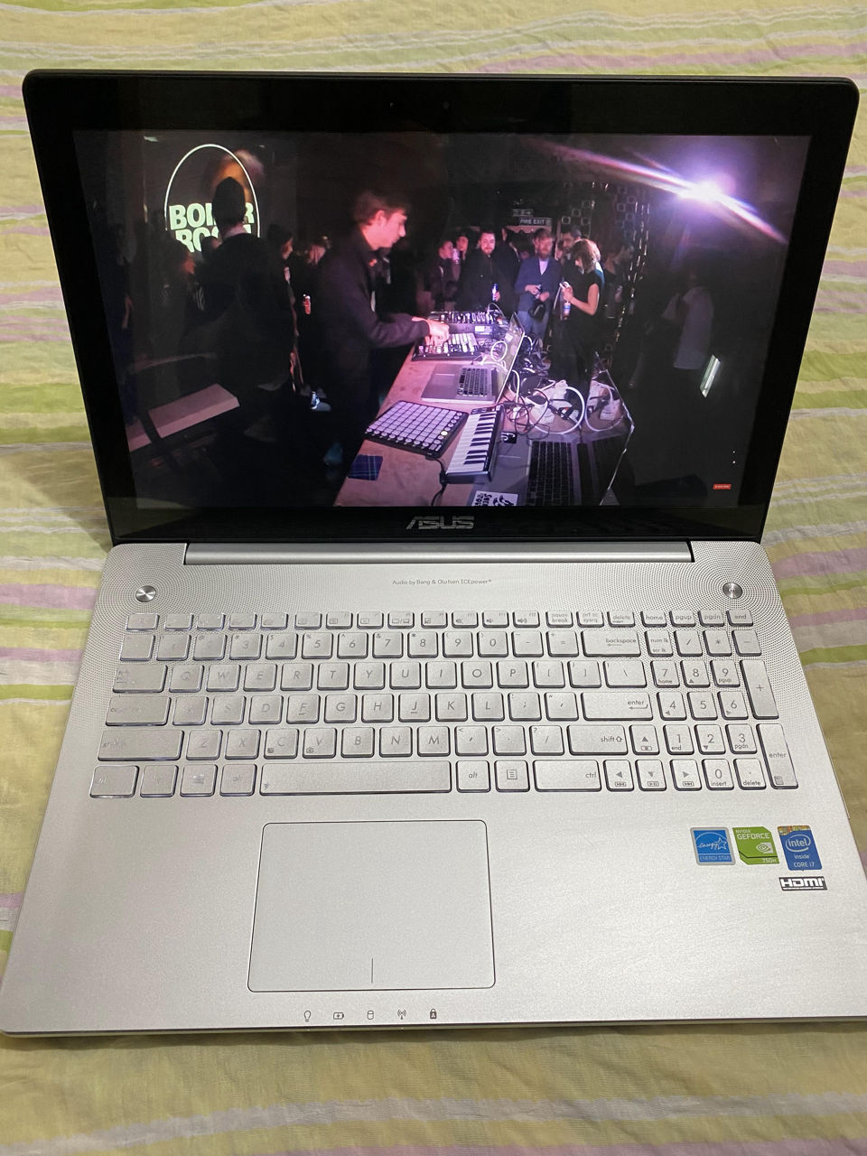 Asus N550j Nvidia 750m