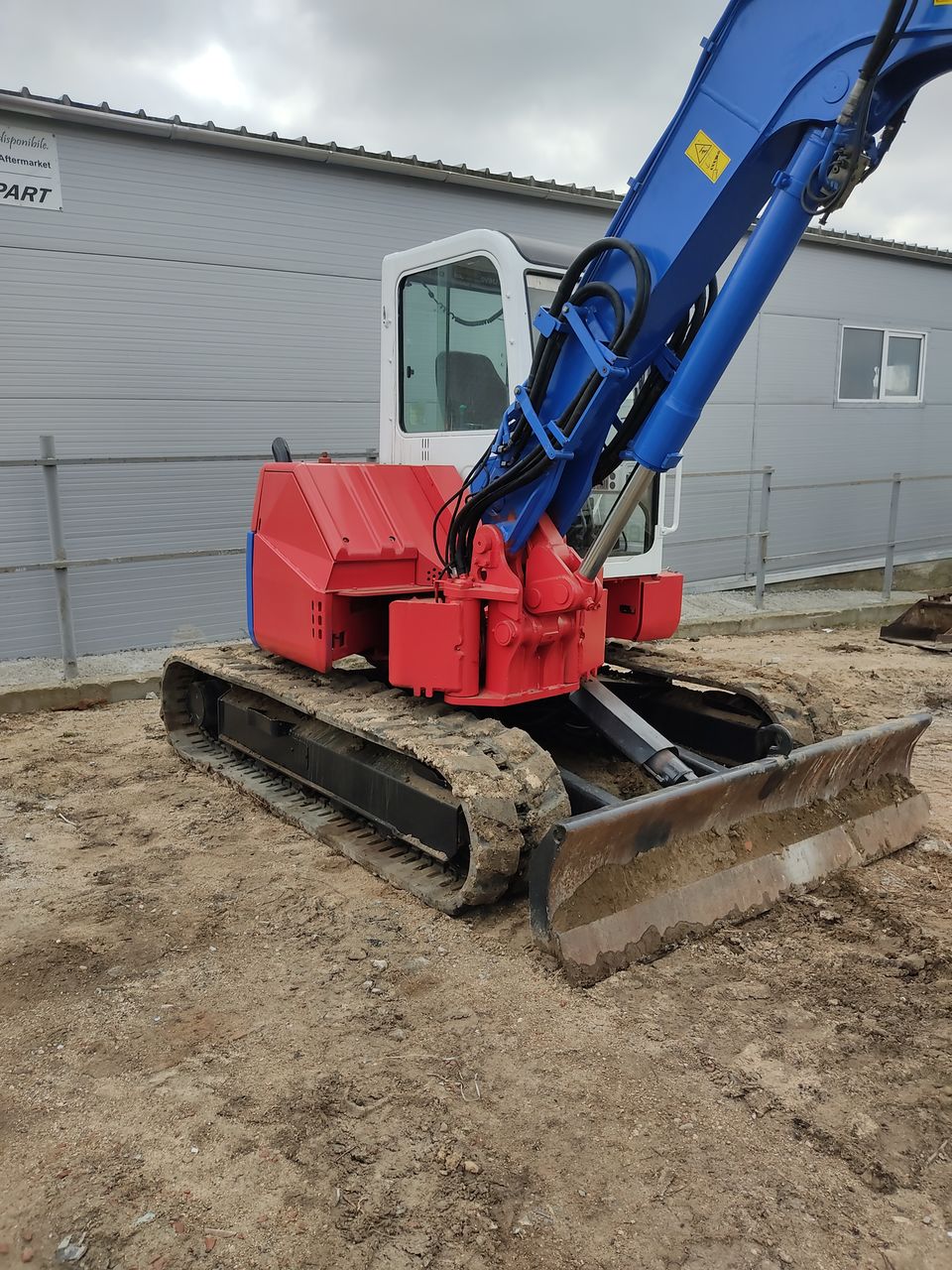 Tacheuchi TB 80