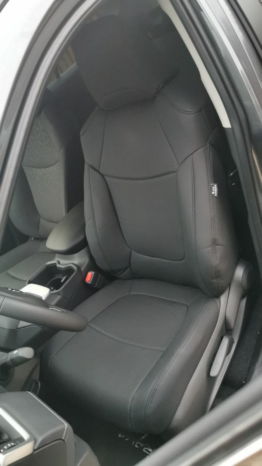 Huse piele pentru Toyota RAV4