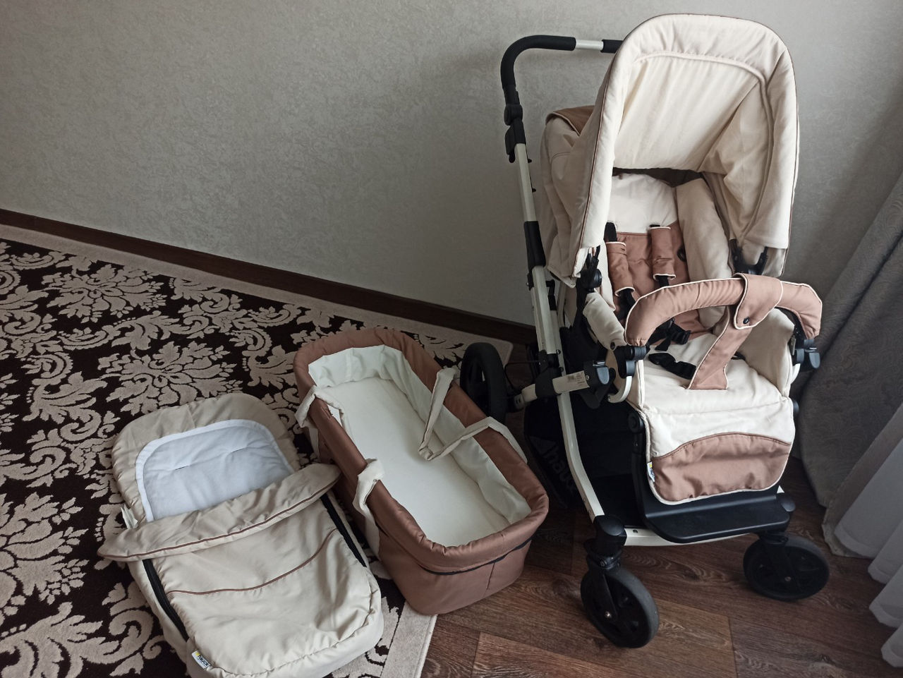 Carut german marca Hauck 2 in 1