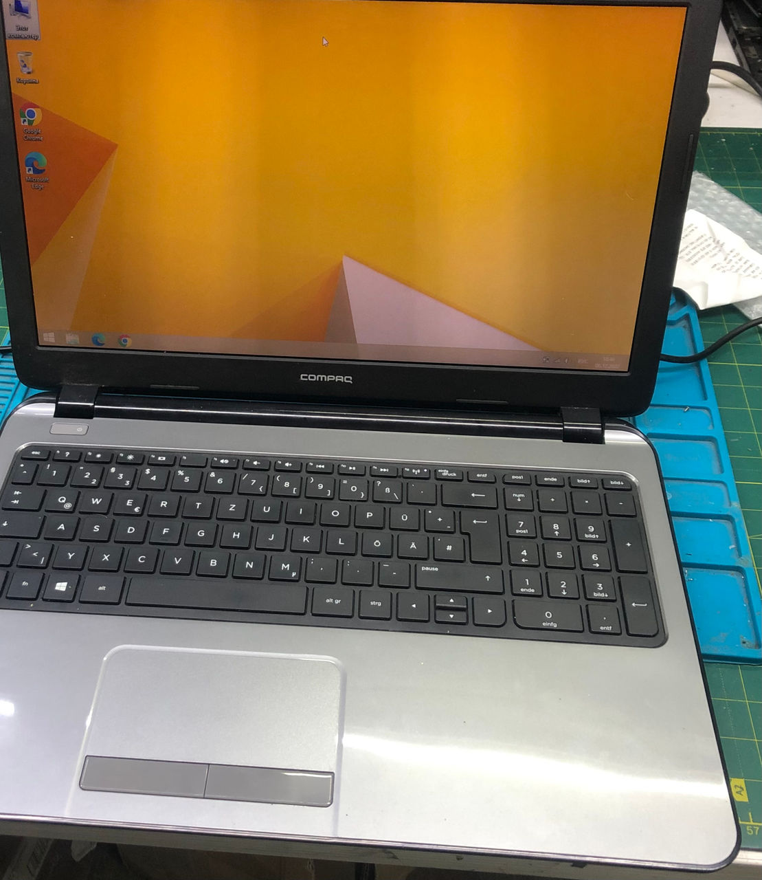 Vind laptop Compaq (HP)