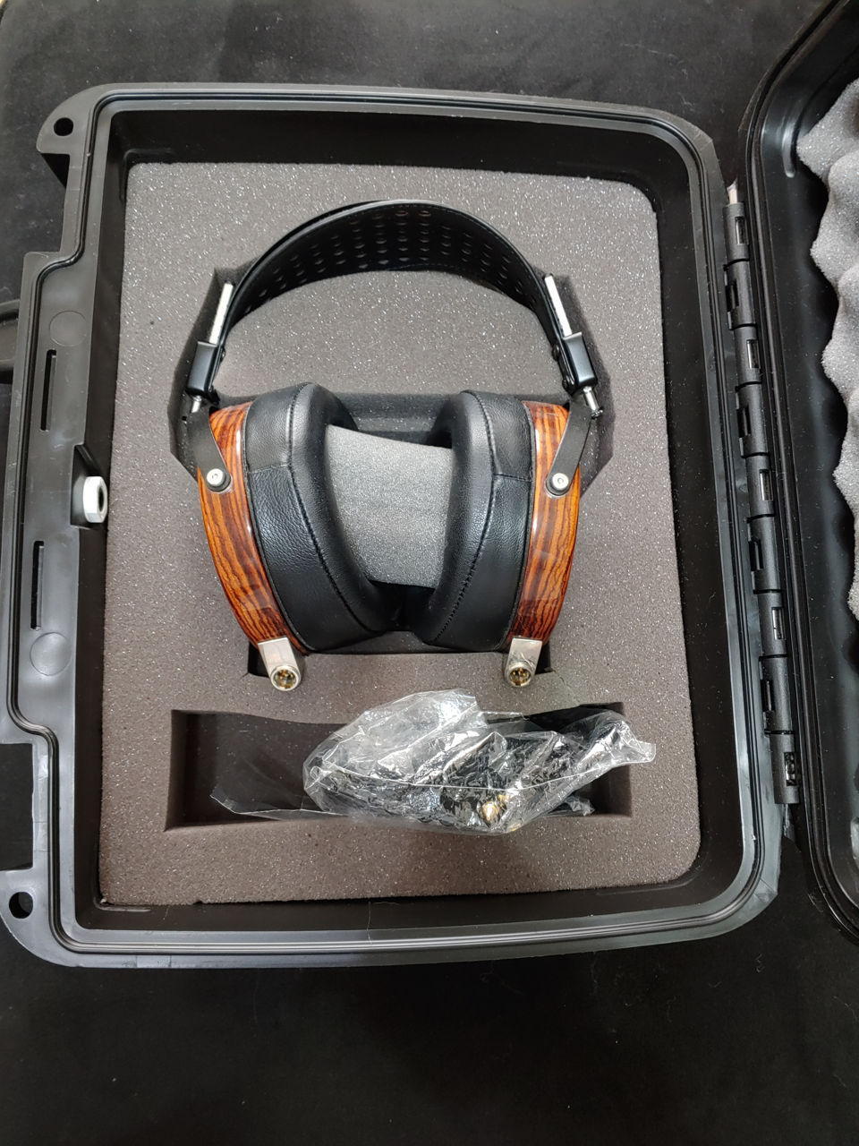 Audeze LCD3