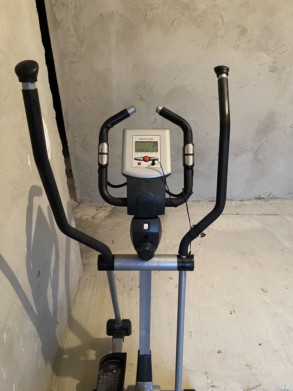 Kettler Vito XS - elipsoid german cu garanție și livrare!