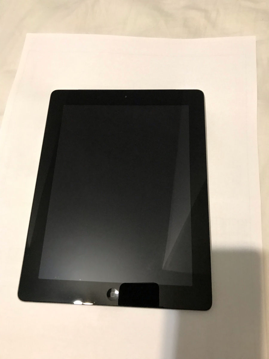 Apple iPad 3 Wi-Fi + 4G Cellular/Sim Starea Ideala