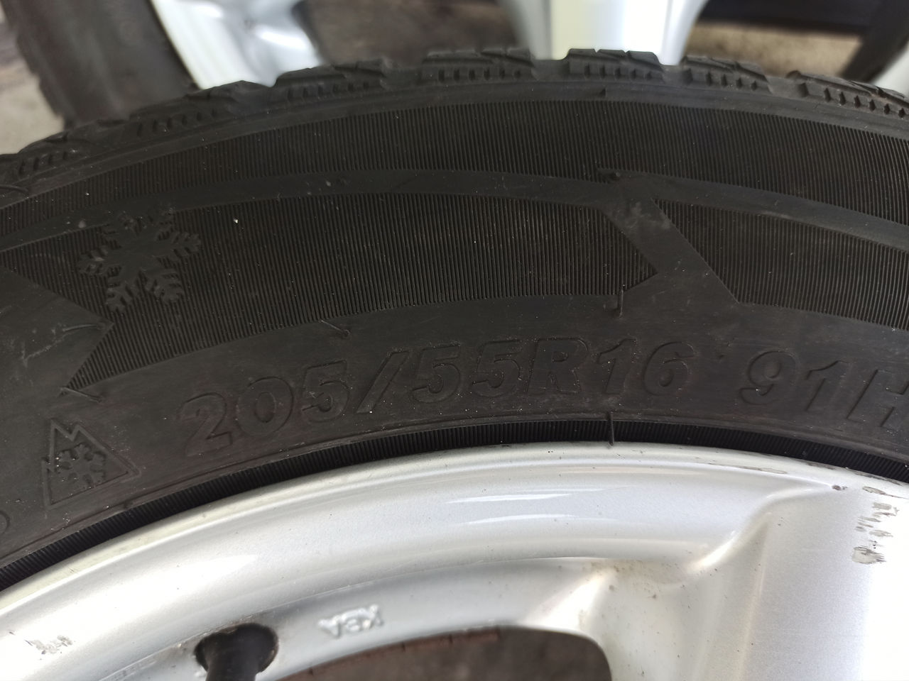 Vind set Jante + anvelope 5x112 R16