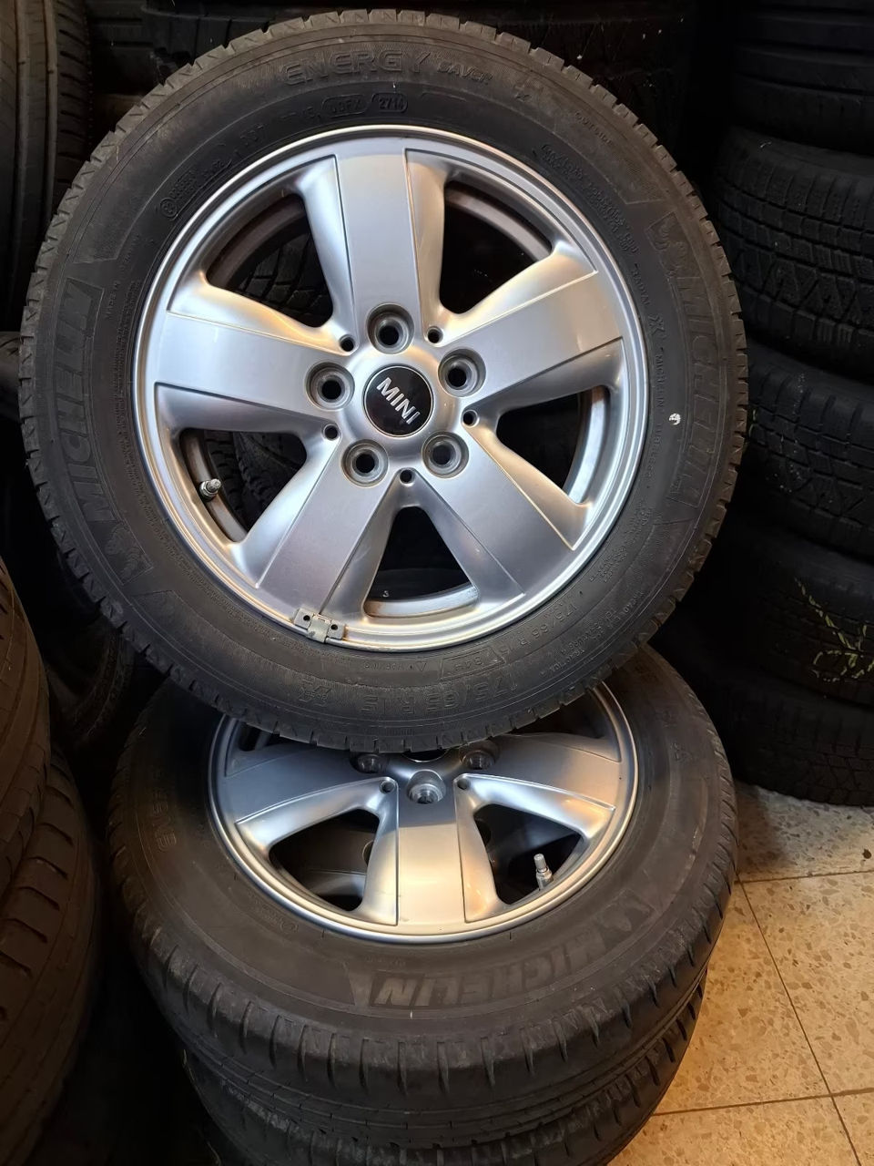 Mini Cooper R15 175/65