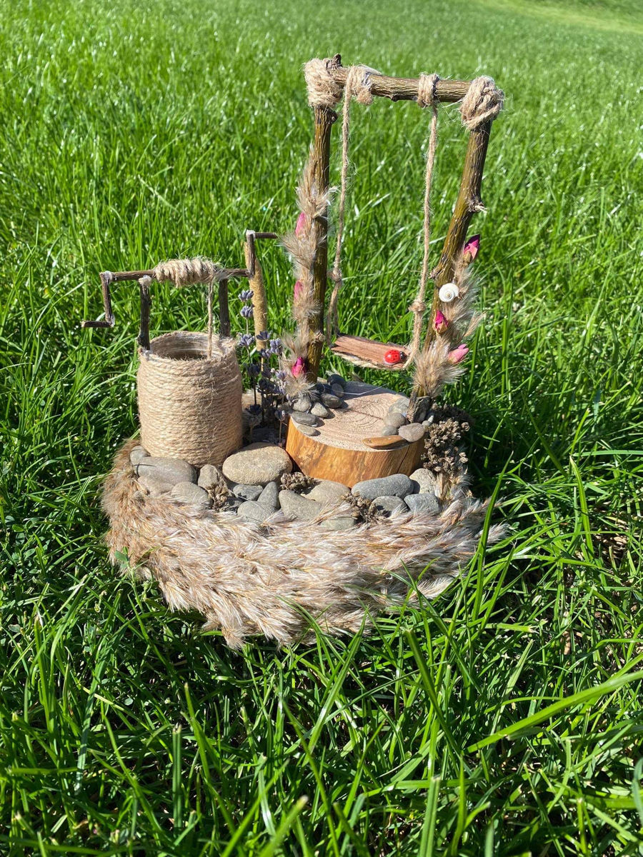 Vind compozitii din materiale naturale pentru expozitiile de toamna ...