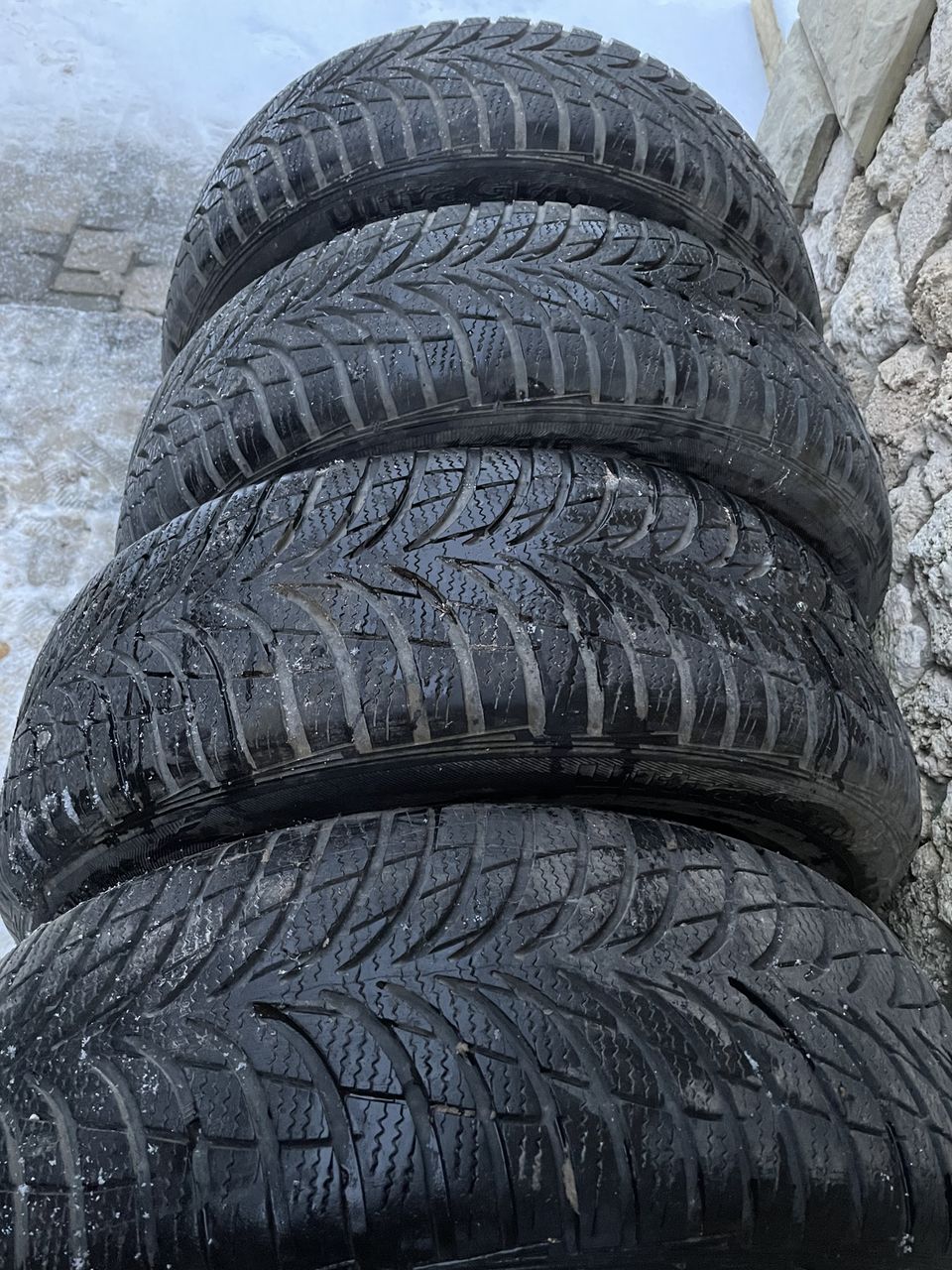 Goodyear 195/55/r16