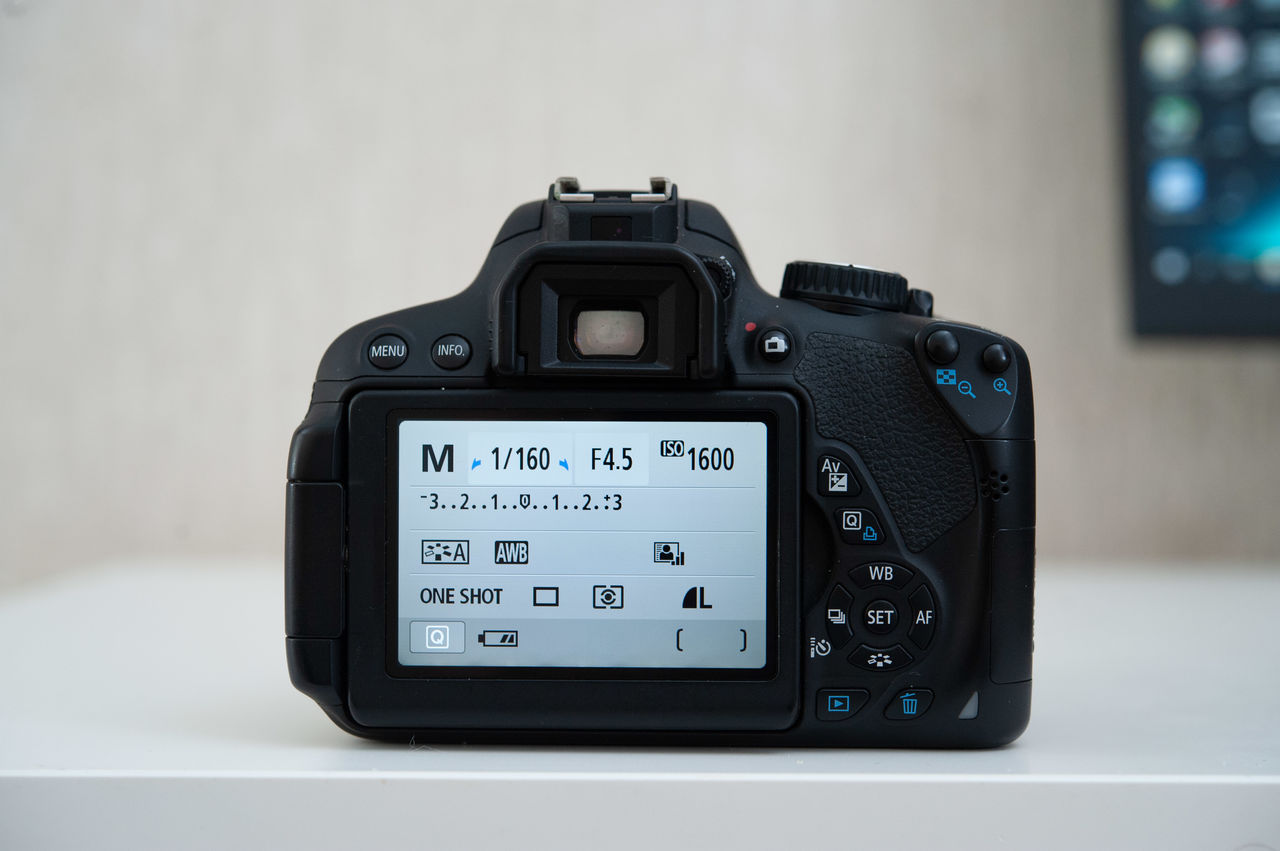 Canon 650D Kit