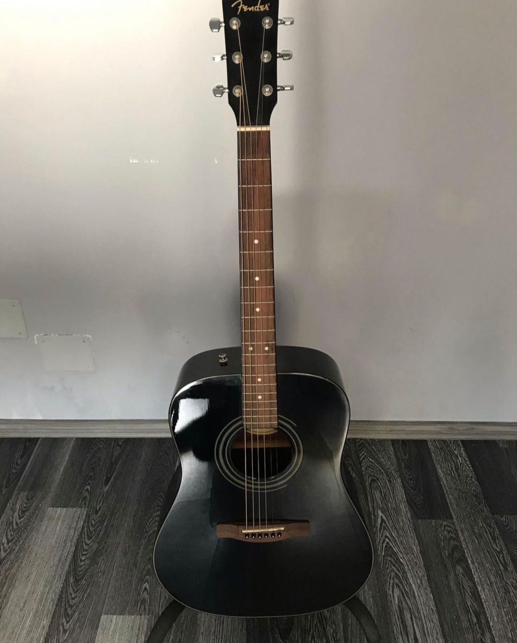 Chitara Acustica Fender