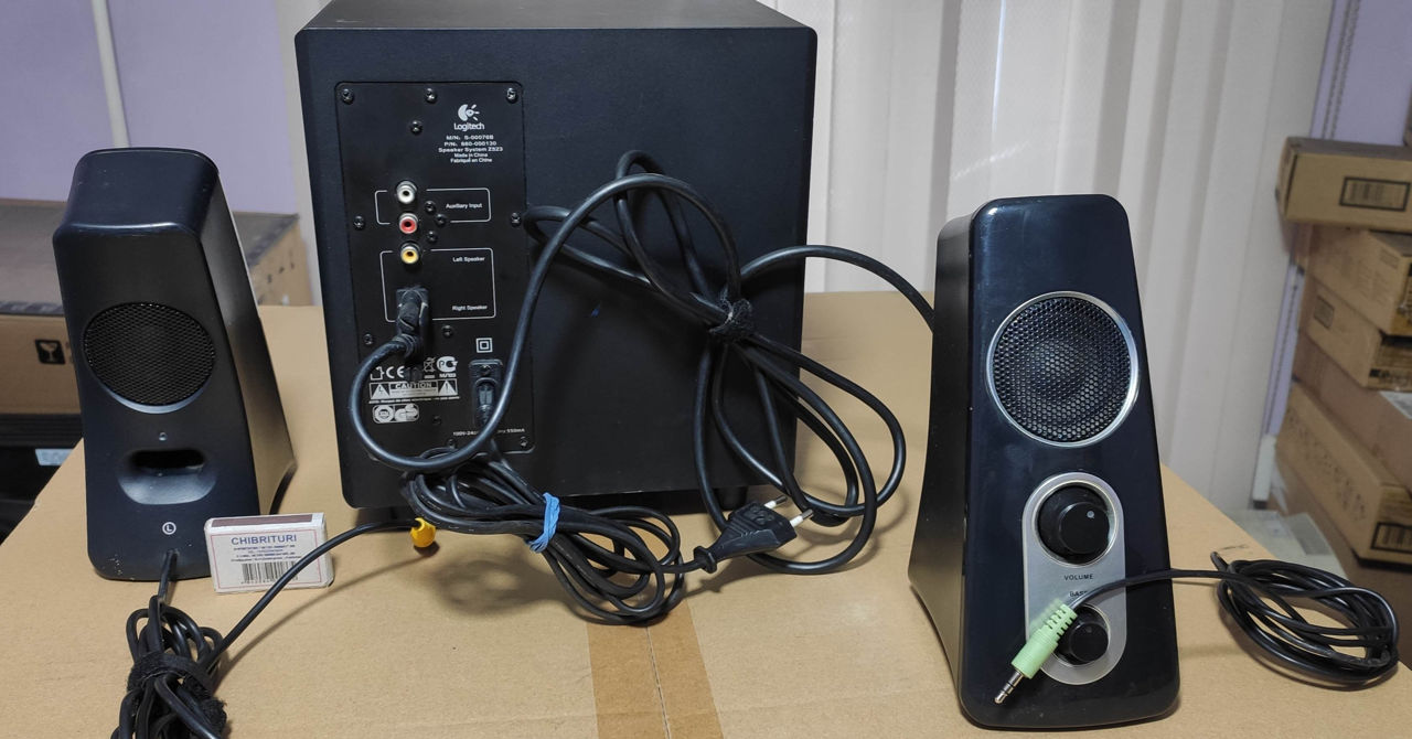 2.1 Колонки Logitech Z523