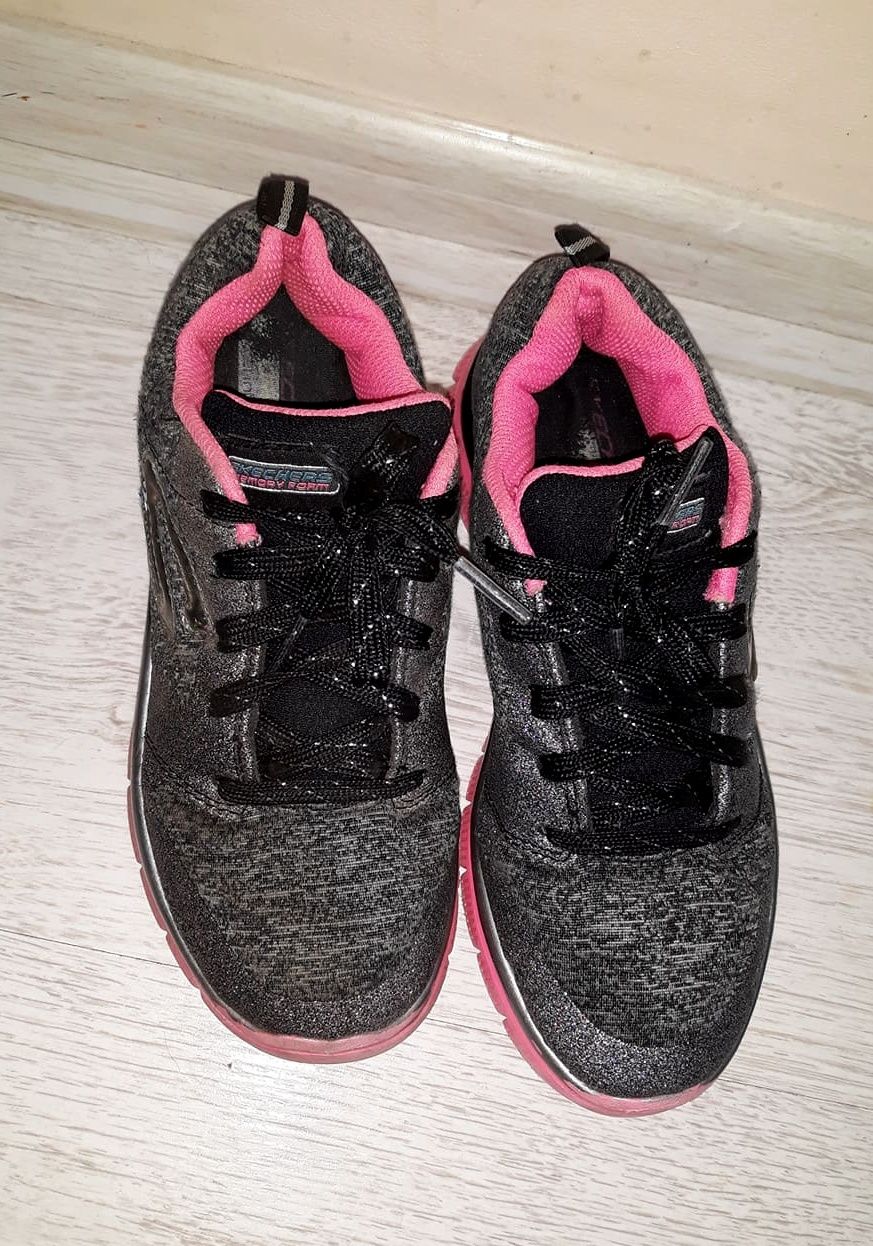 skechers memory foam