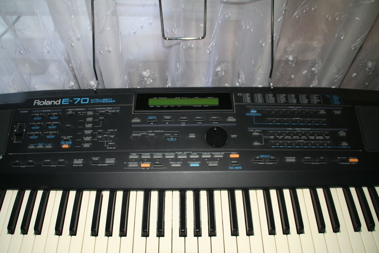 roland E70