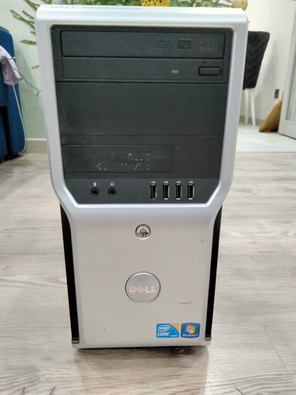 Dell T1500