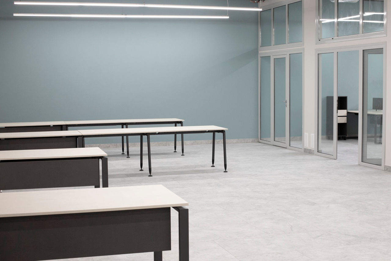 Oficiu de la proprietar!