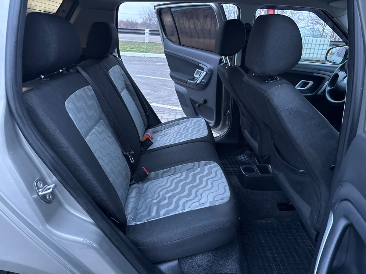 Skoda Fabia an. 2009 cu rulaj 231400 km, Diesel, 2999