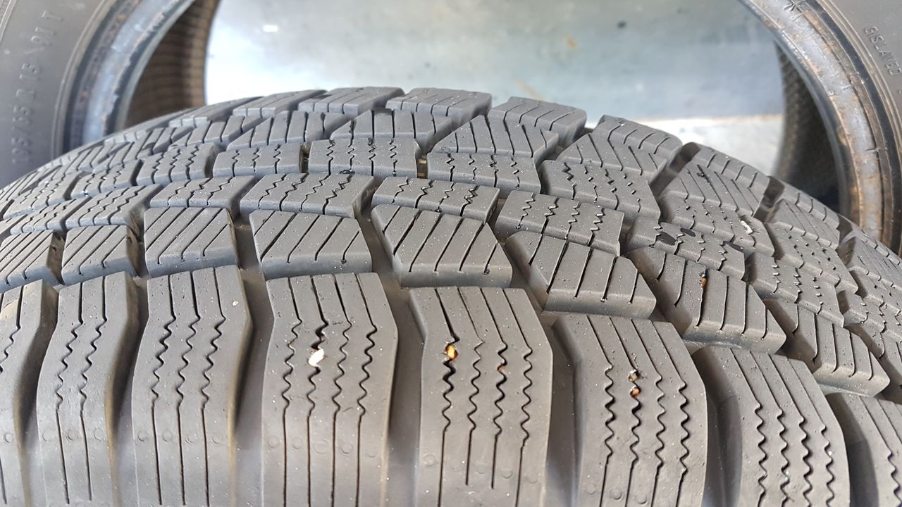 4 cauciucuri de iarna 195/ 65/ 15 stare ca noi